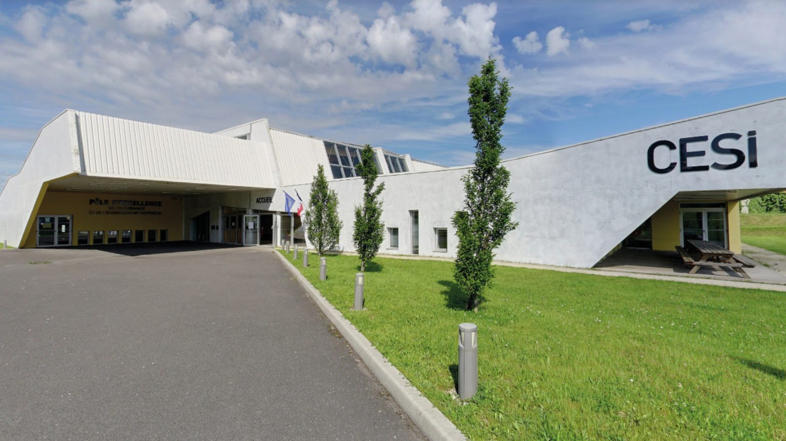 Visite virtuelle de l'école d'ingénieurs CESI d'Angoulême